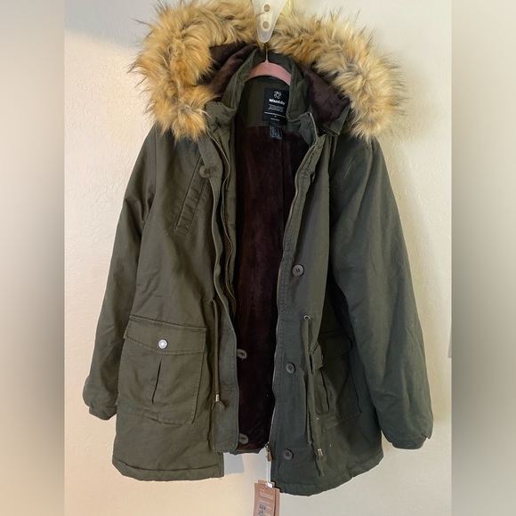 Jackets & Coats | Xl Green Fleece Lined Parka Coat With Fur Hood | Poshmark